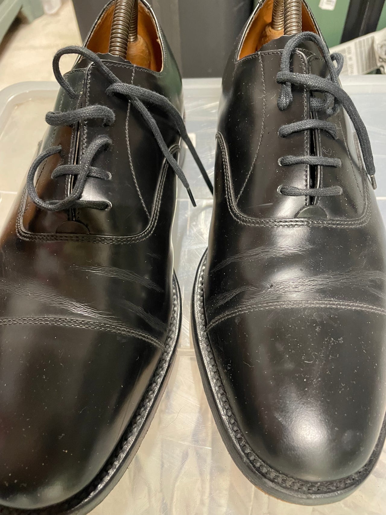 Sko sort engelske klassisk Loake Shoemakers England størrelse 8 | FINN ...