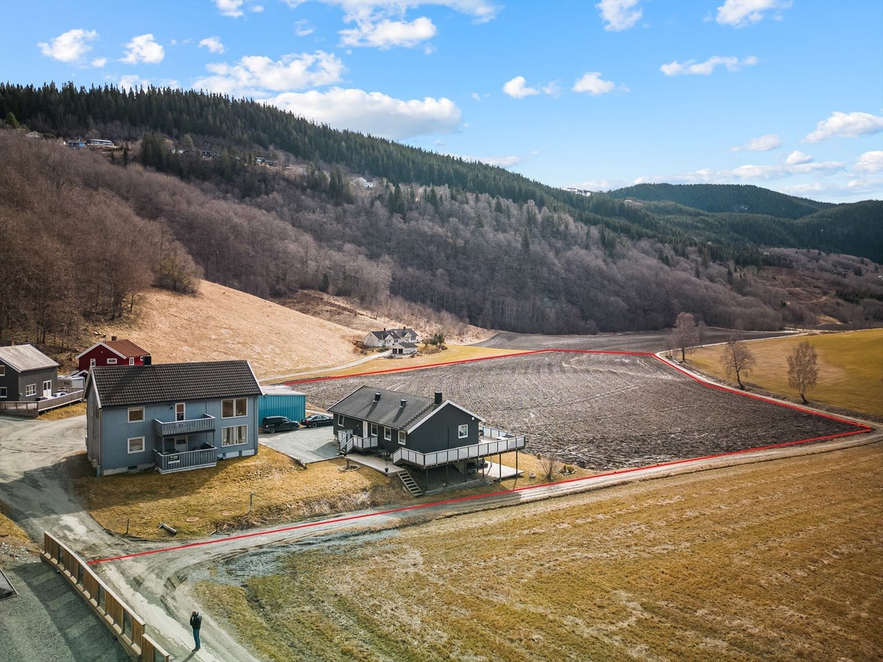 Unik mulighet til å sikre seg en småbrukseiendom i Melhus sentrum | 2 ...