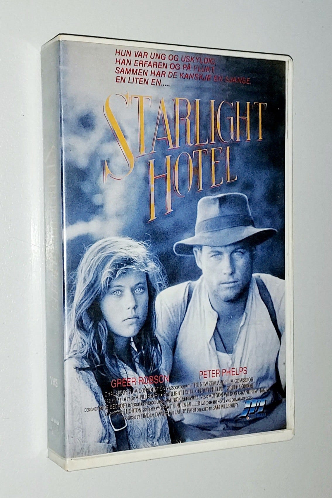 VHS BIG BOX.STARLIGHT HOTEL. | FINN-torget
