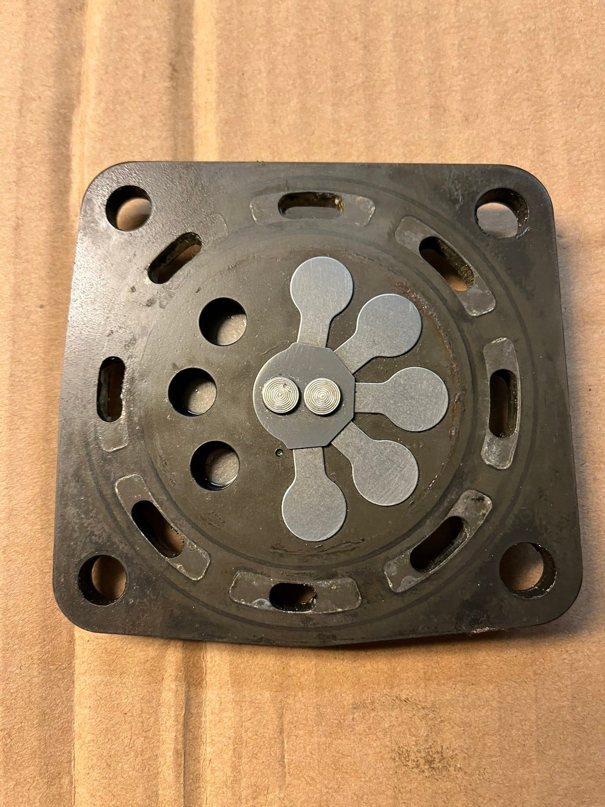Mercury Optimax kompresso reed plate | FINN torget