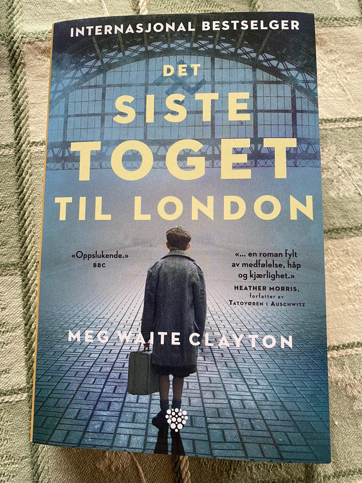 Det siste toget til London av Meg Waite Clayton selges | FINN-torget