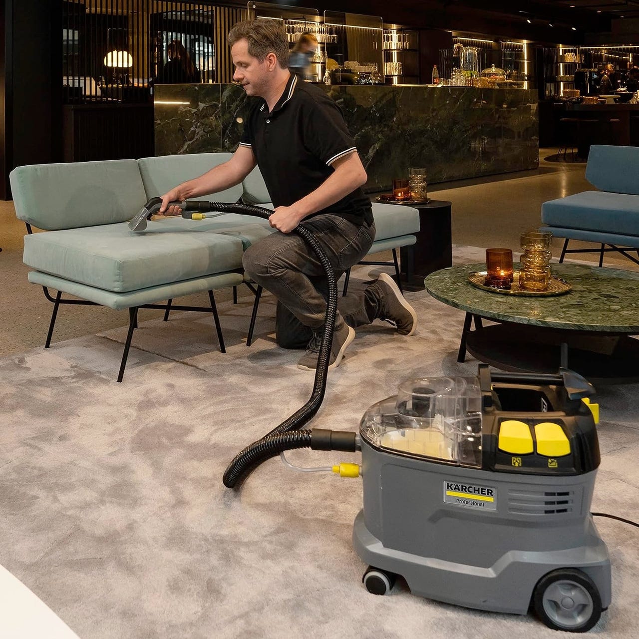 Utleie av teppe/sofarenser. Kärcher Puzzi 8/1. | FINN-torget