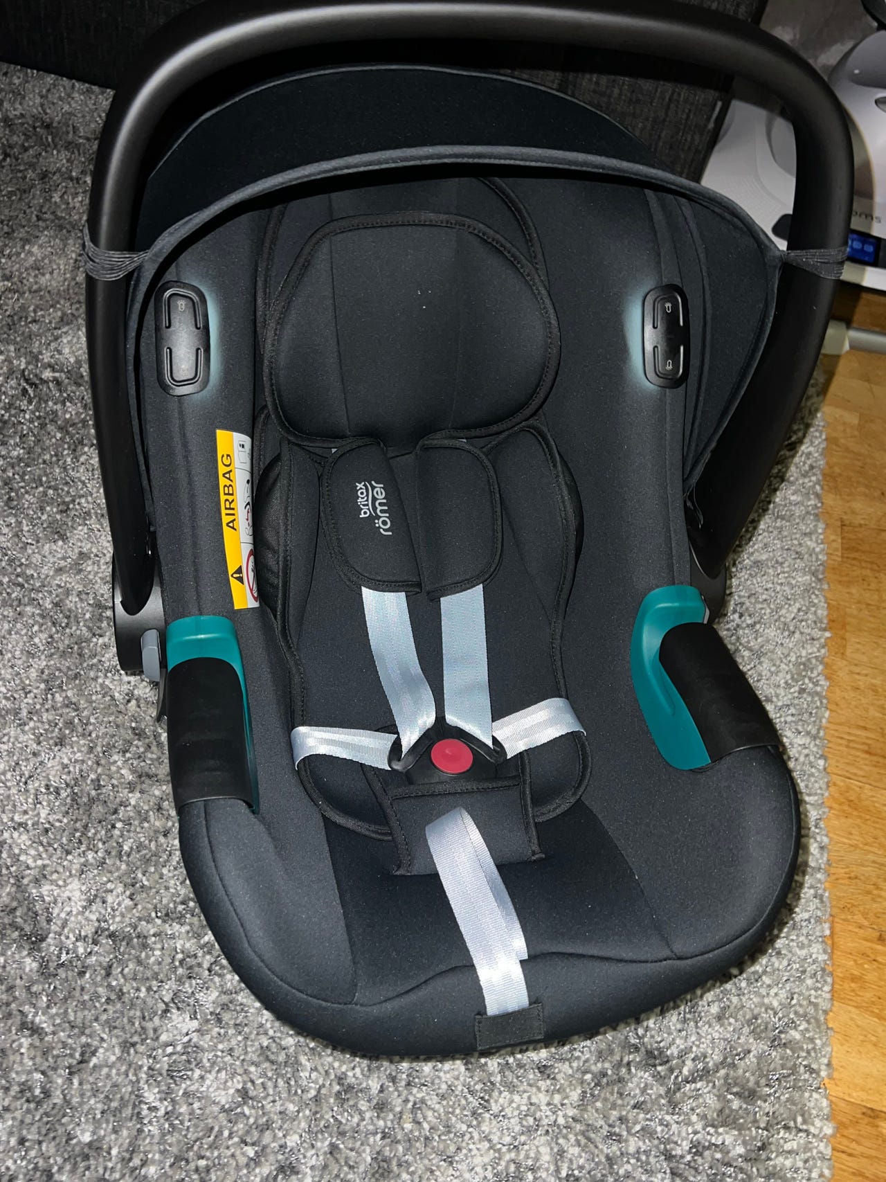 Britax, Bilstol, Baby-Safe 3 i-Size, Babybilstol – Space Black | FINN ...