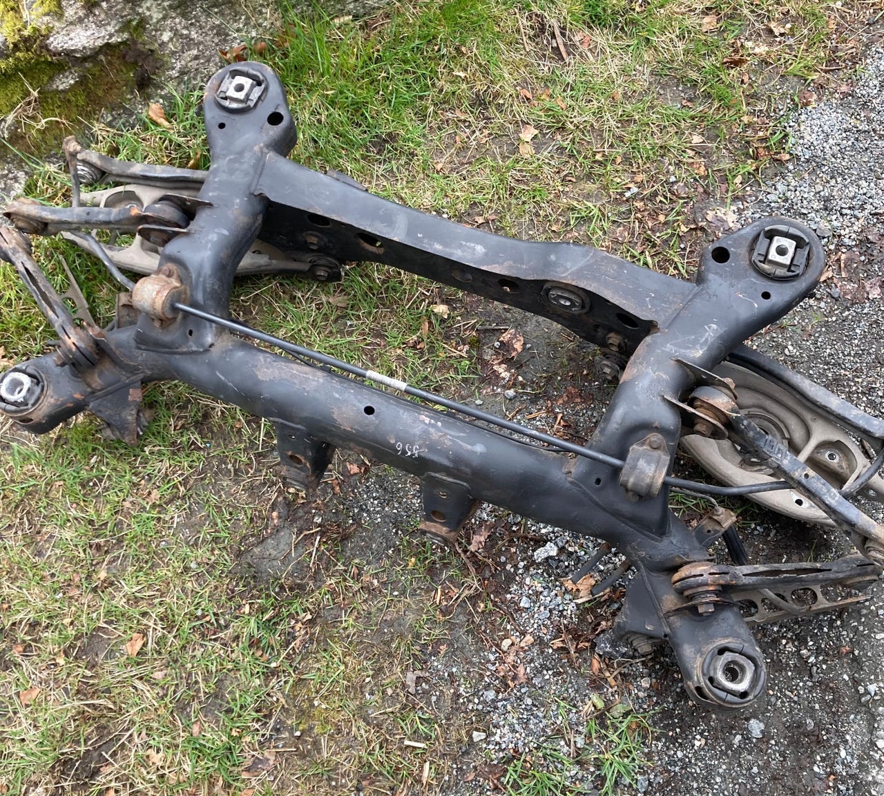 Bmw 3 E90/91 travers bak | FINN-torget