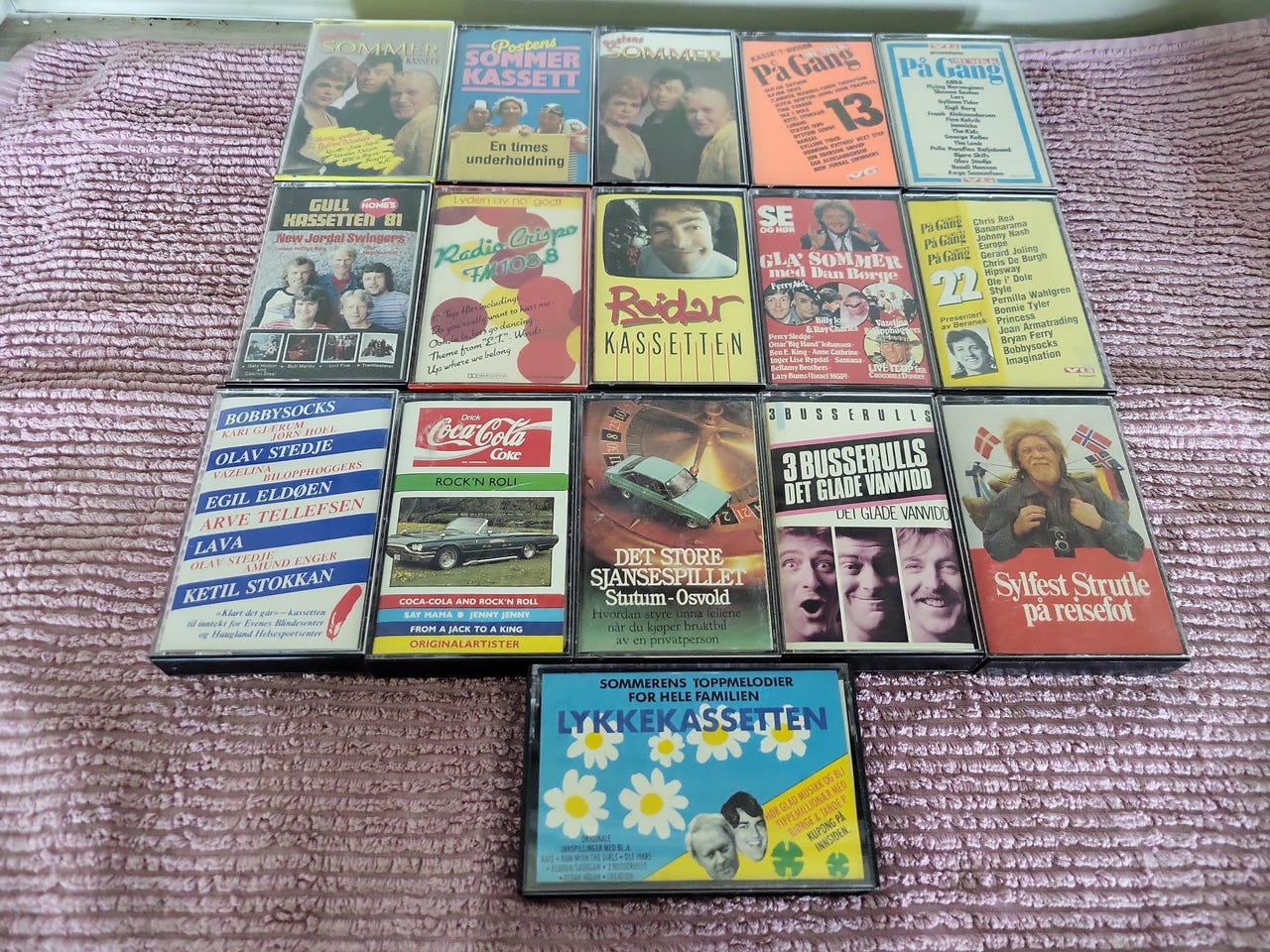 MC kassetter norske Vazelina etc.NB:Radio Crispo og Sylfest Strutle ...