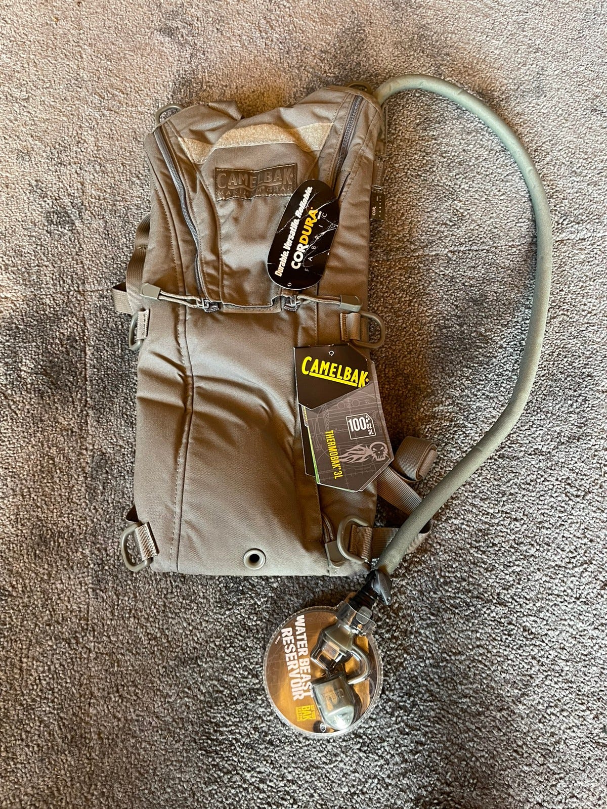 Camelback (3 liter) selges ubrukt | FINN torget