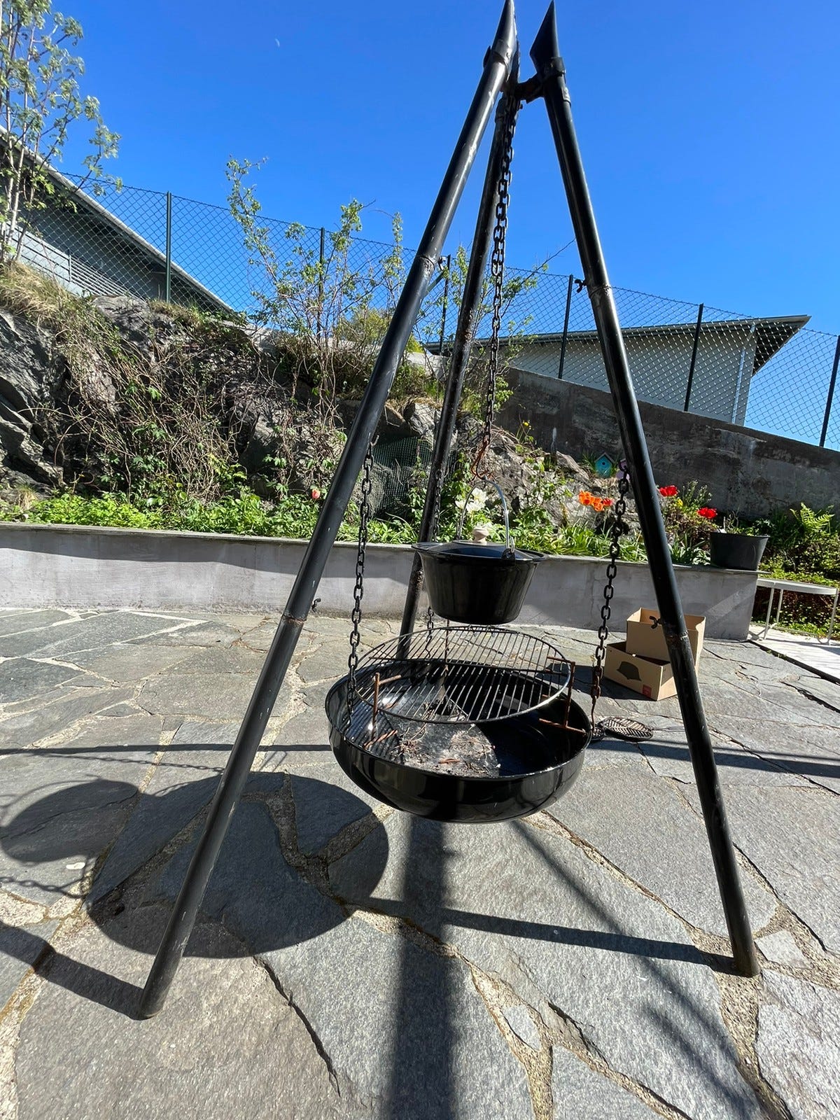 Bålpanne Espgard med suppegryte og vaffeljern | FINN torget