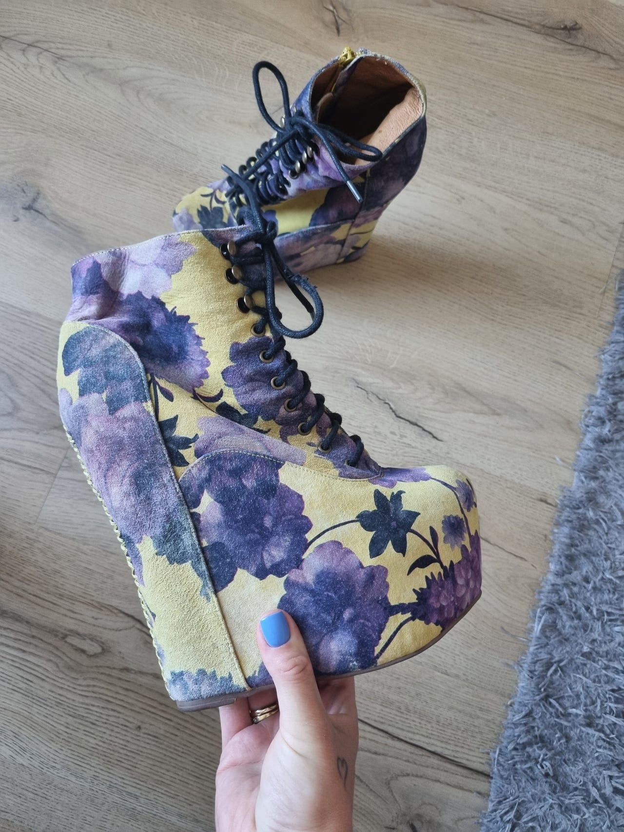 Jeffrey Campbell Floral Damsel Ultra High Platform Str. 38 | FINN-torget