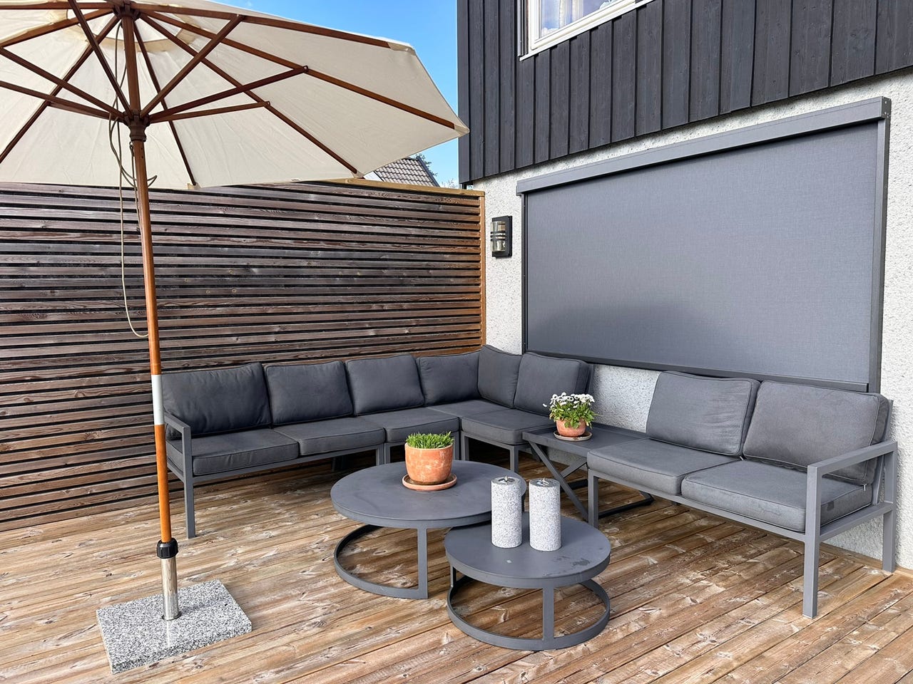 Hagemøbler - stor modulsofa fra Brafab | FINN torget