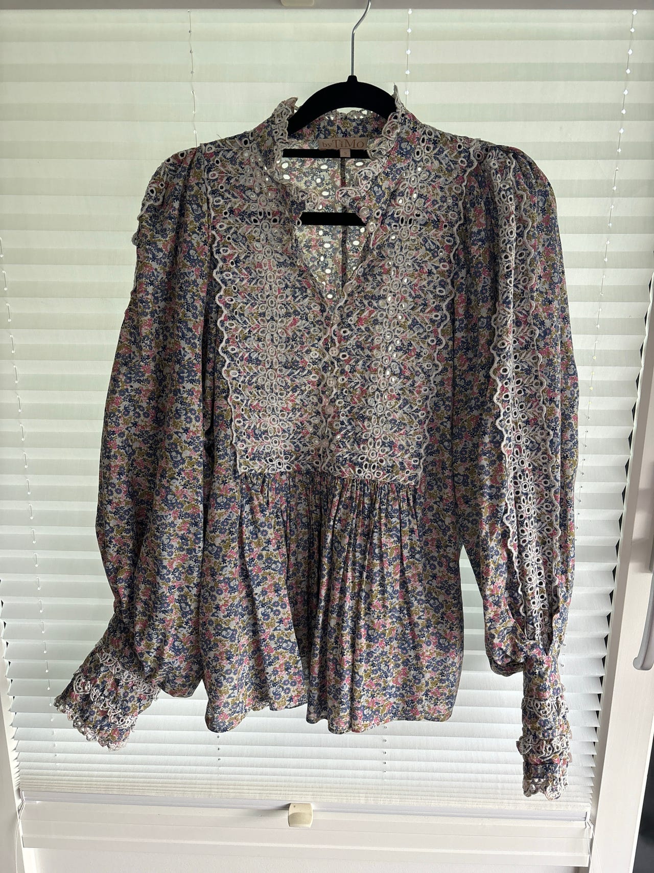 ByTimo bluse | FINN-torget