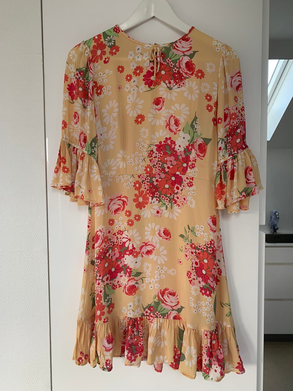 TiMo kjole i str S | FINN-torget