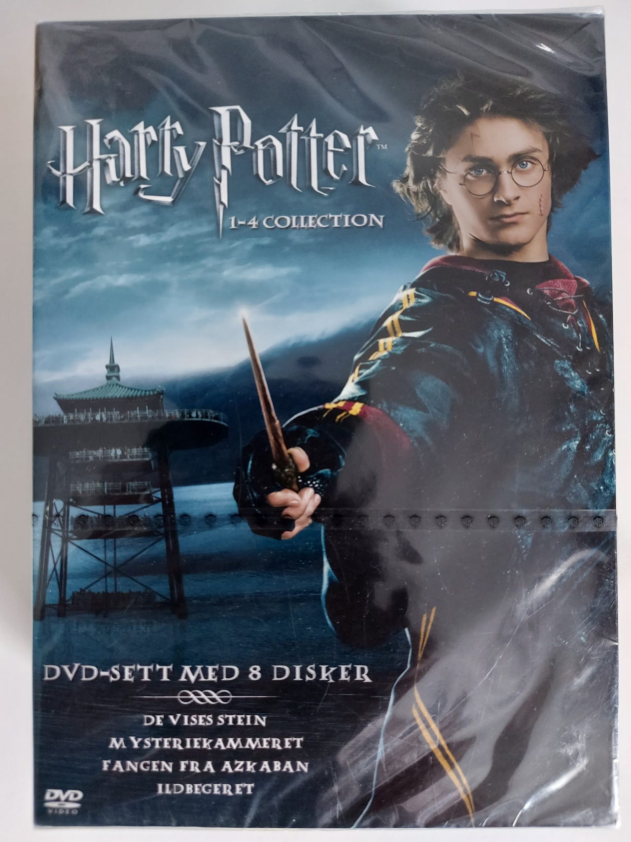 Hary Potter DVD-Sett med 8 Stk. CD. Disker selger alt til 99 kr. | FINN-torget