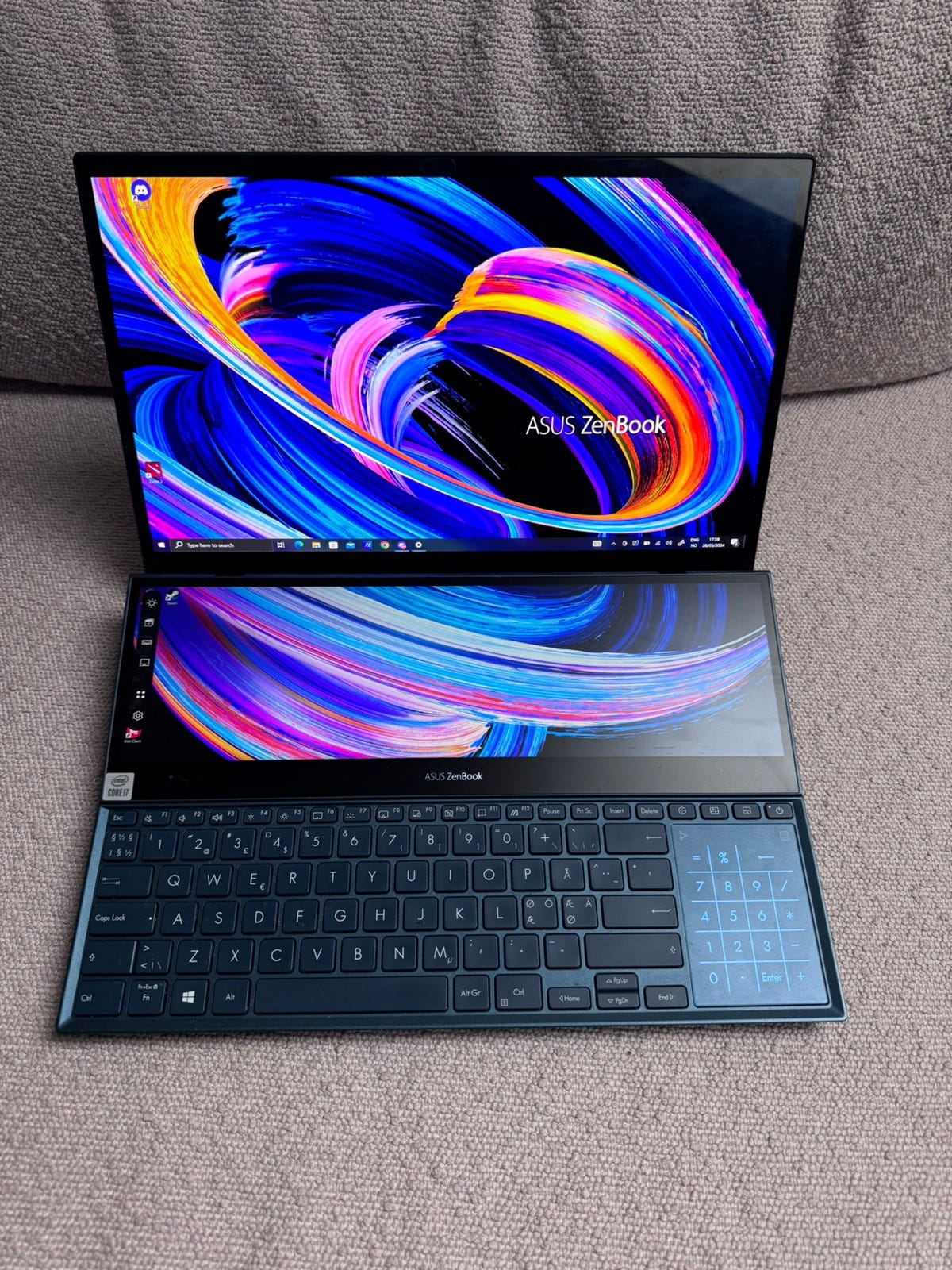 ASUS ZenBook 14 Duo Bærbar PC, Pent brukt | FINN torget