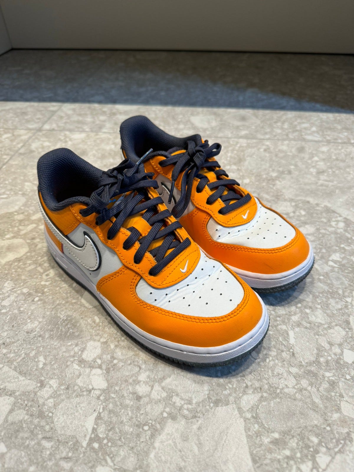 Nike Air Force 1 Low - Nemo / limited edition | FINN-torget