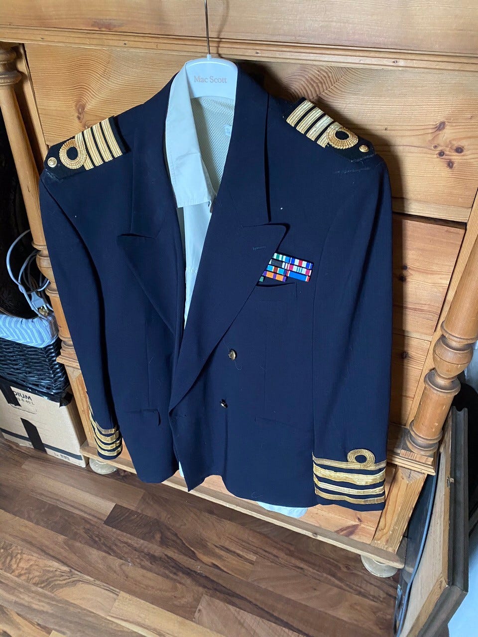 Uniform | FINN-torget