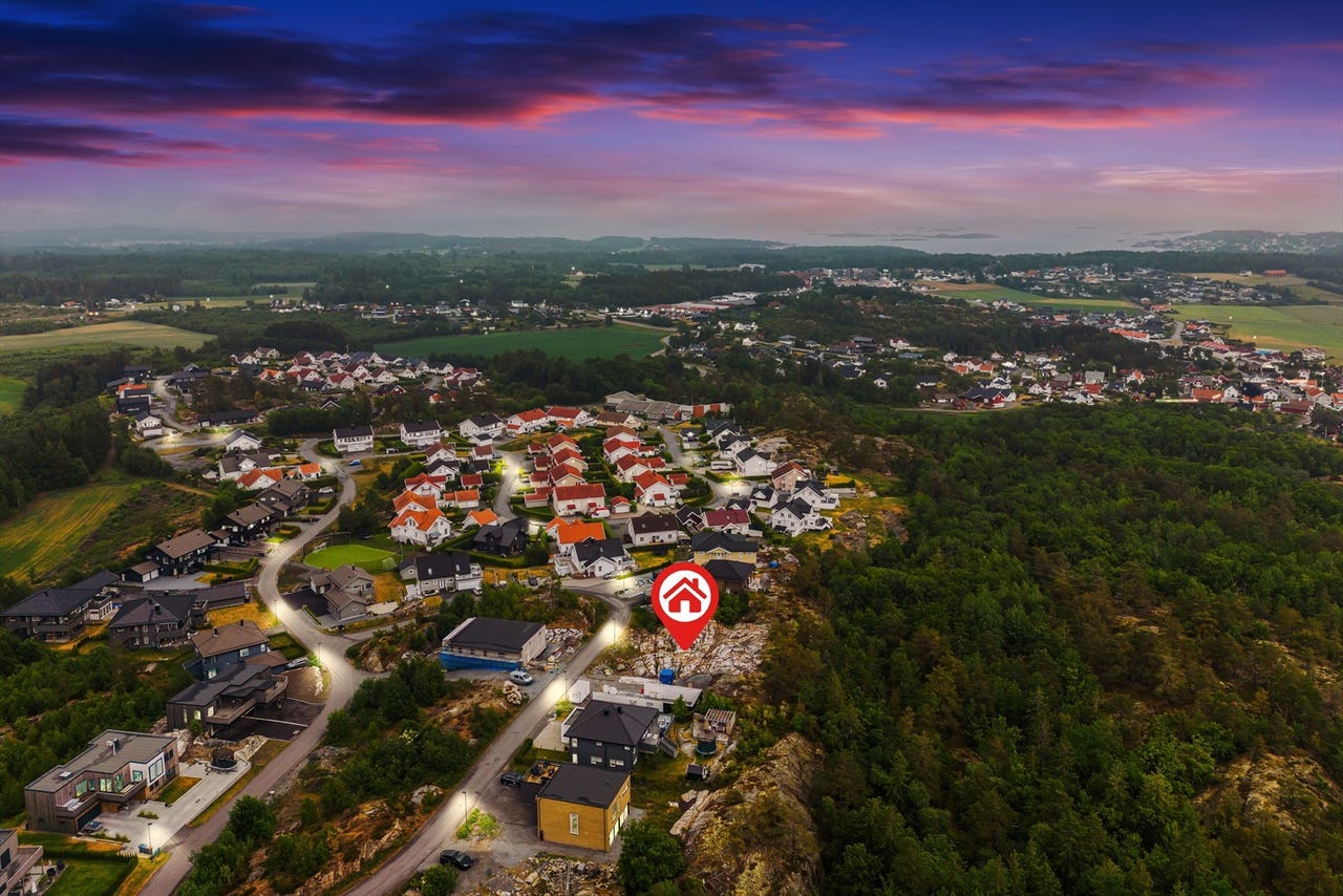 Solrik og attraktiv tomt i vakre Helgeroa! | FINN eiendom