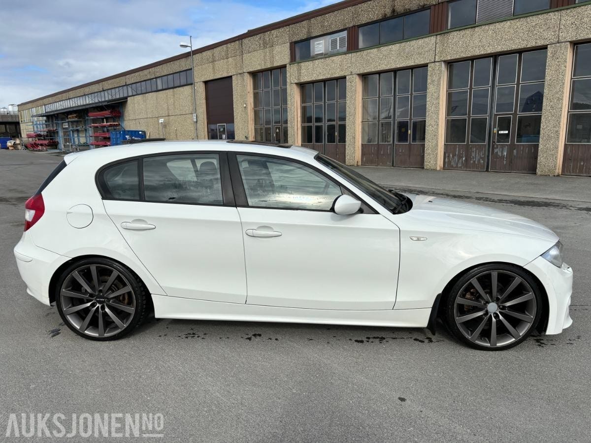 Auksjon: BMW 1-serie - 2007 - Hvit - 163 Hk - Kombi 5-dørs | FINN.no