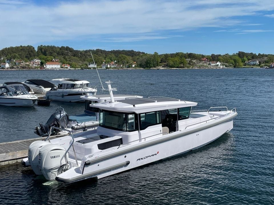 Til salgs: Axopar 37 CC 2x300 Yamaha fullspekket demobåt kr 3.490.000 ...