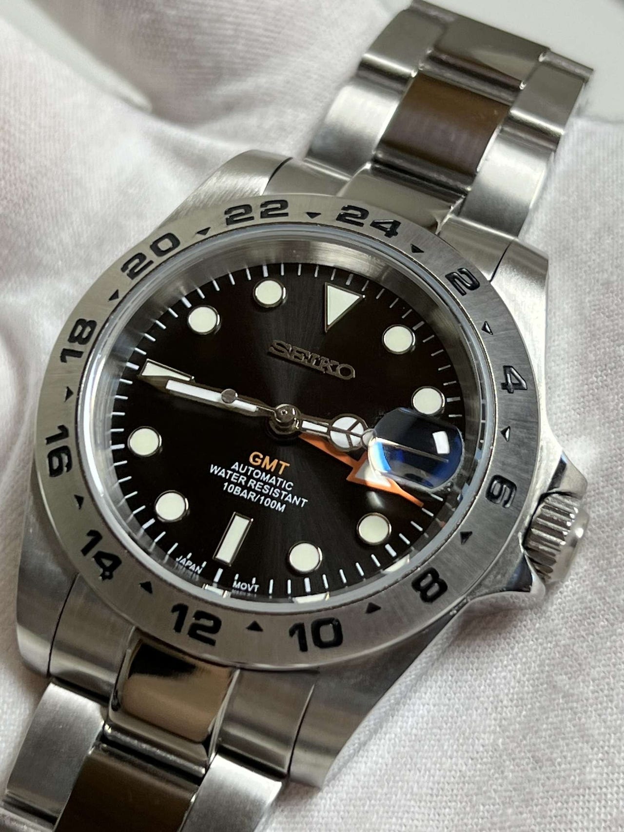 (SOMMERTILBUD!) Seiko Black Explorer II GMT Mod | FINN-torget