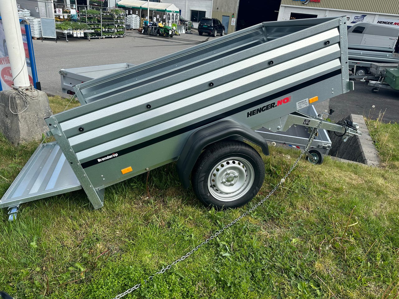 Brenderup 1205 SUB XL 203x116cm 750 kg med høye karmer | FINN-torget