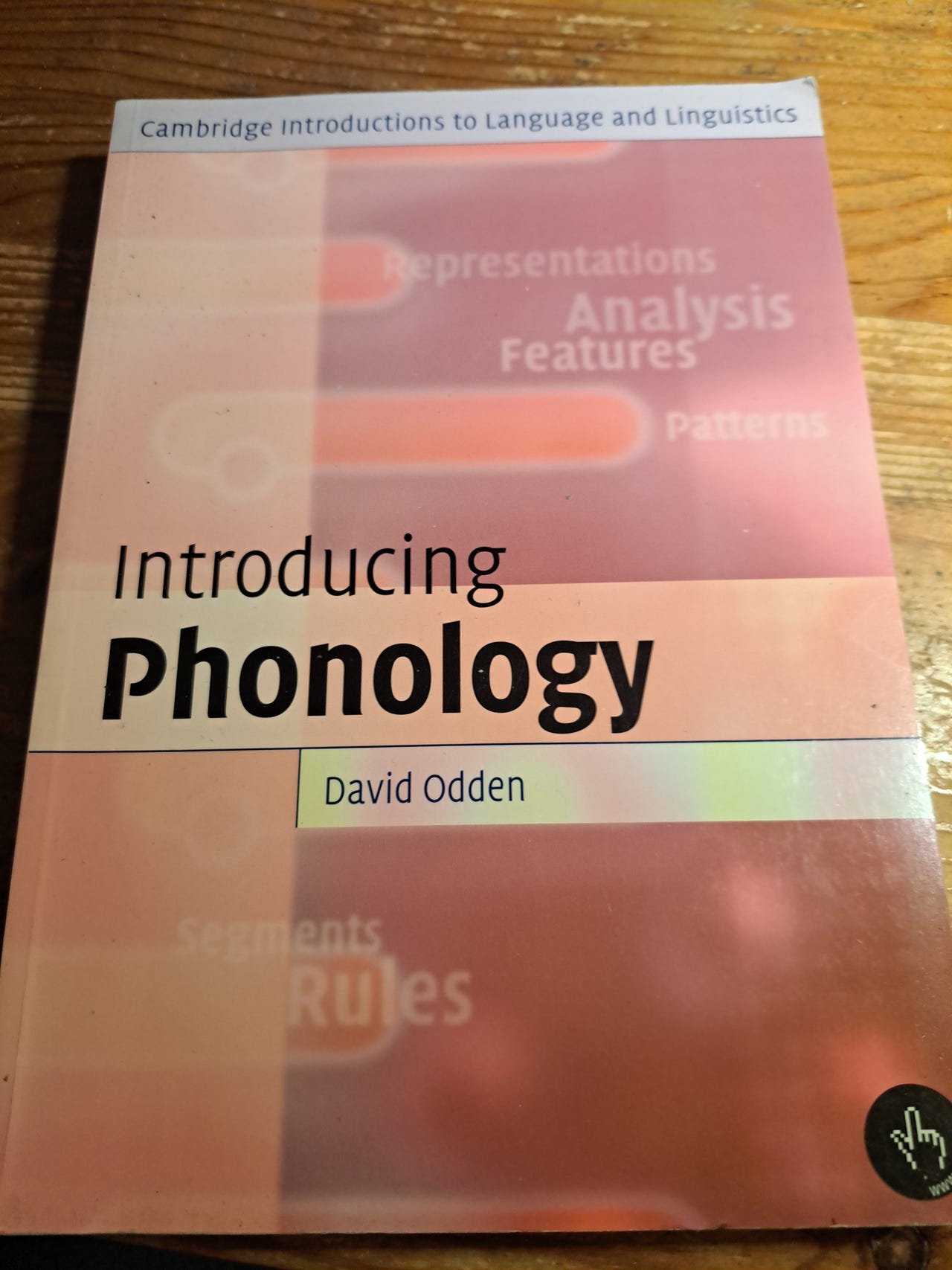 Introducing Phonology (David Odden) | FINN-torget