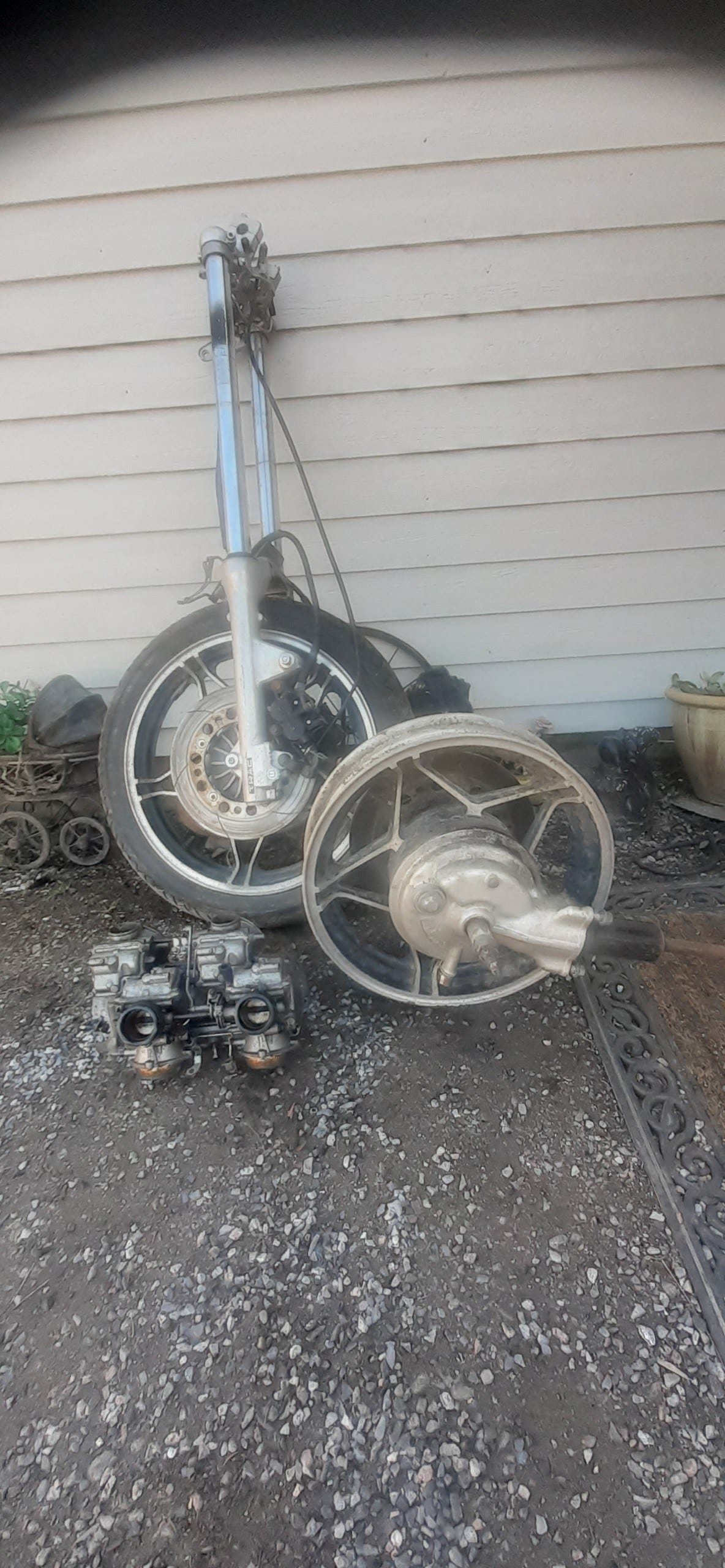 Forstilling ,bakfelg ,forgassere, motor deksel til Honda vf 1100c 1983 ...