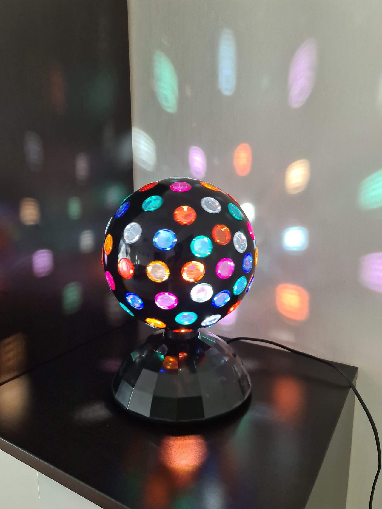 LED DISKO GLOBE (ny pris) | FINN-torget