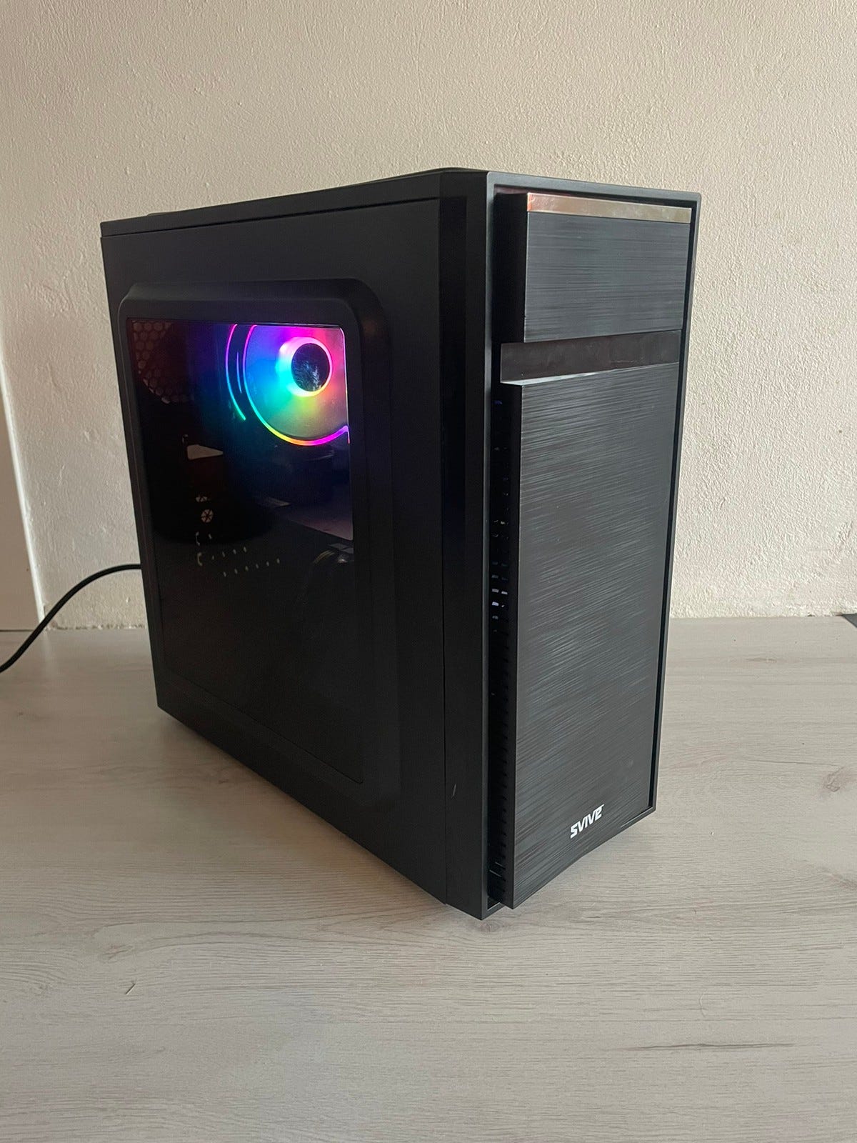 Gaming pc ny bygd av nye og brukte deler | FINN-torget