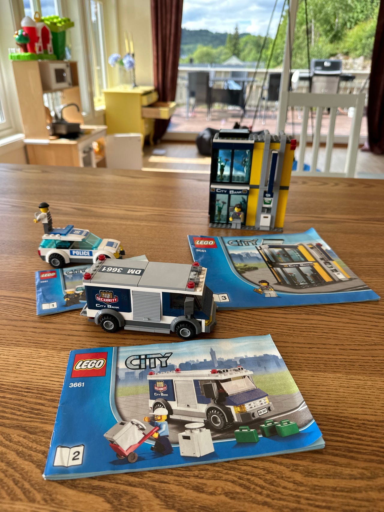 Lego 3661 Bank and Money Transfer | FINN-torget