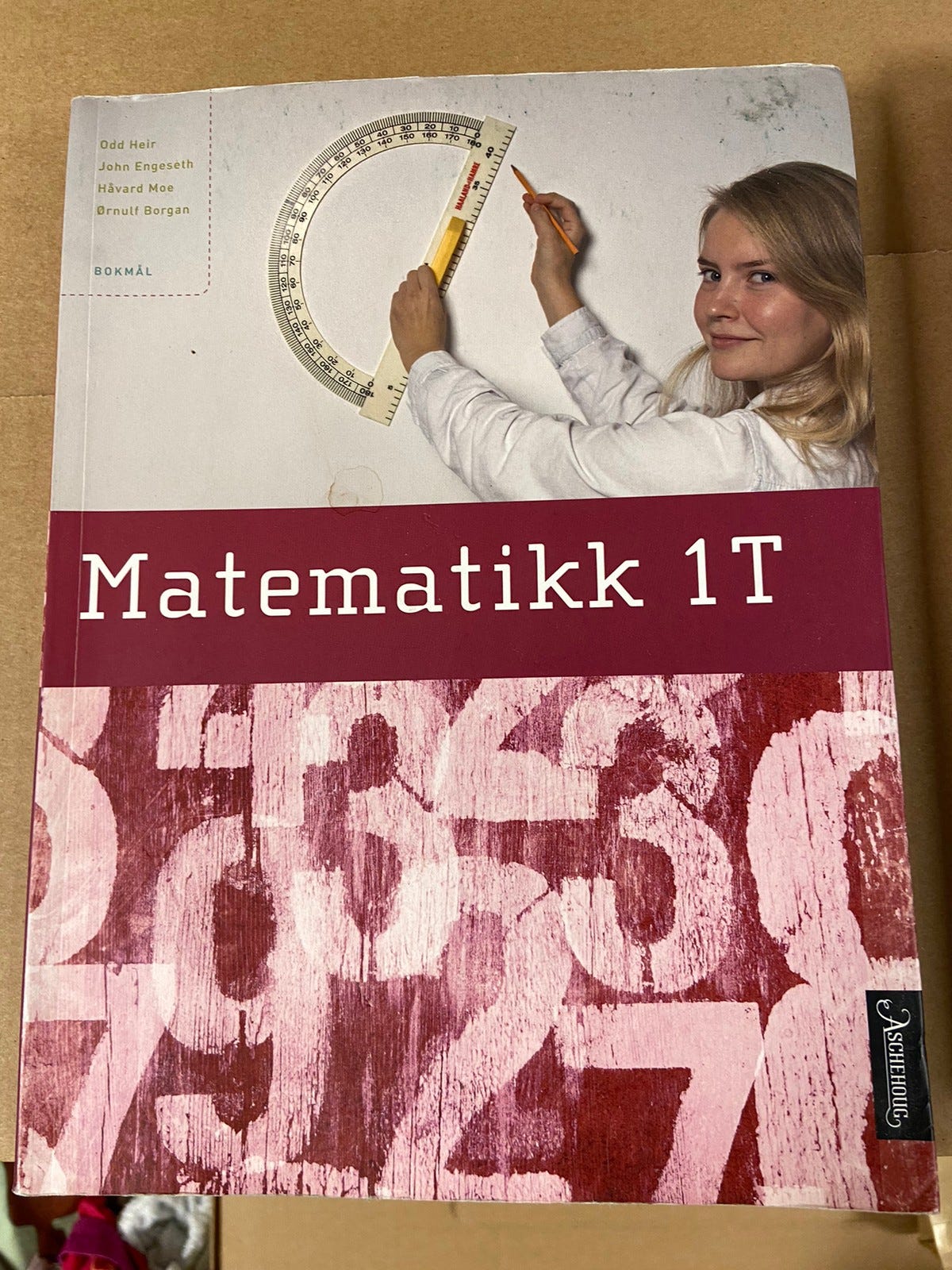 Fagbøker R1 og 1T | FINN torget