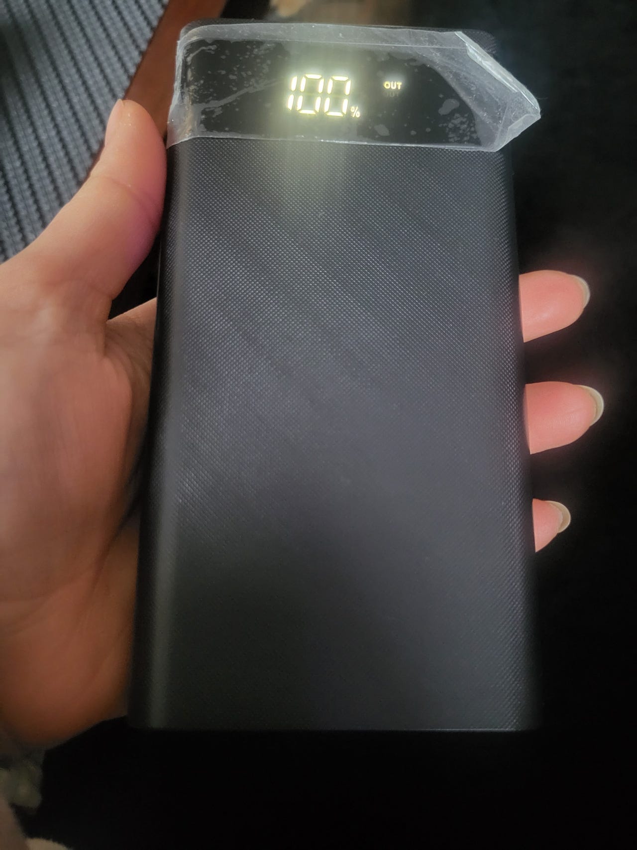 Powerbank med LED lys | FINN torget