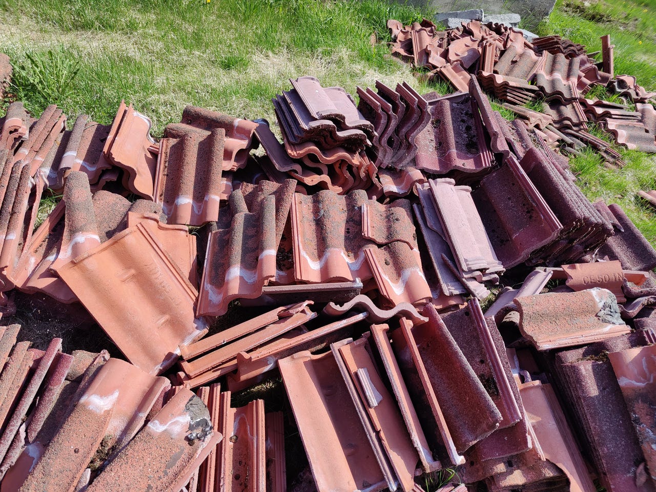 Takstein, Zanda rød | FINN-torget