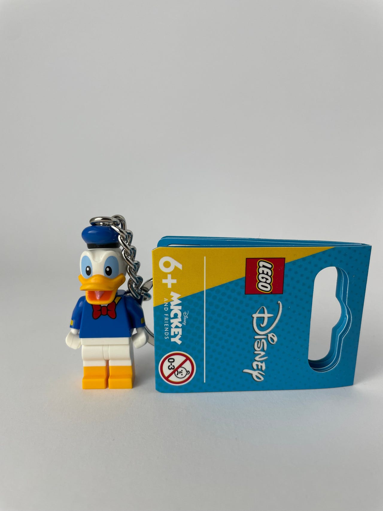 Lego Donald Duck Minifigur Nøkkelring - 854111 | FINN-torget