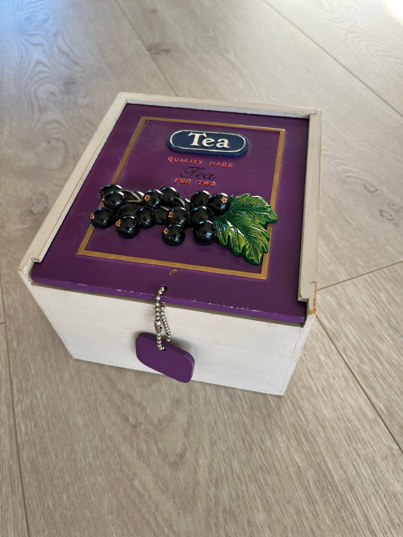 Søt teboks i tre | FINN-torget