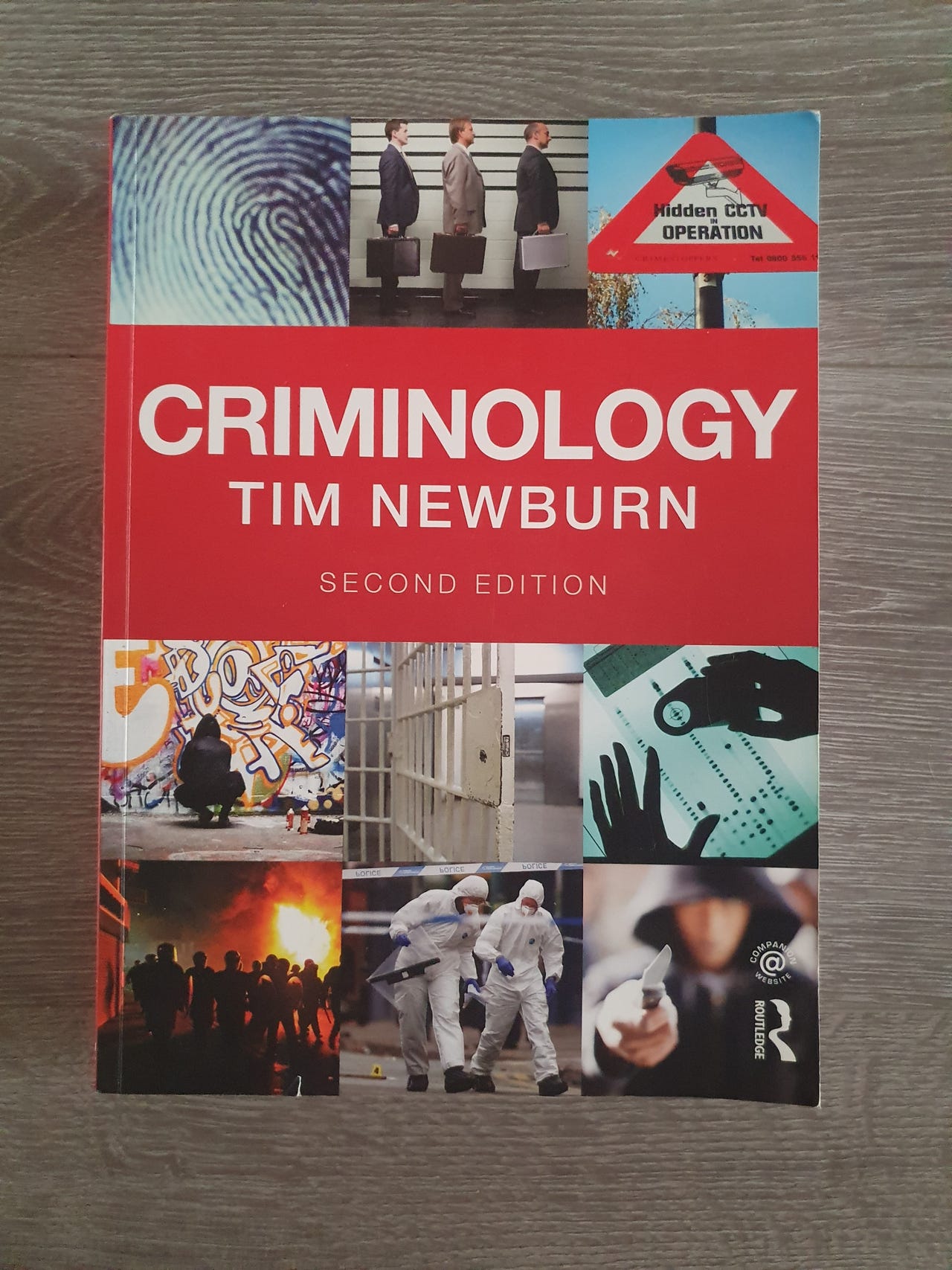 Criminology - Tim Newburn (second edition) | FINN-torget