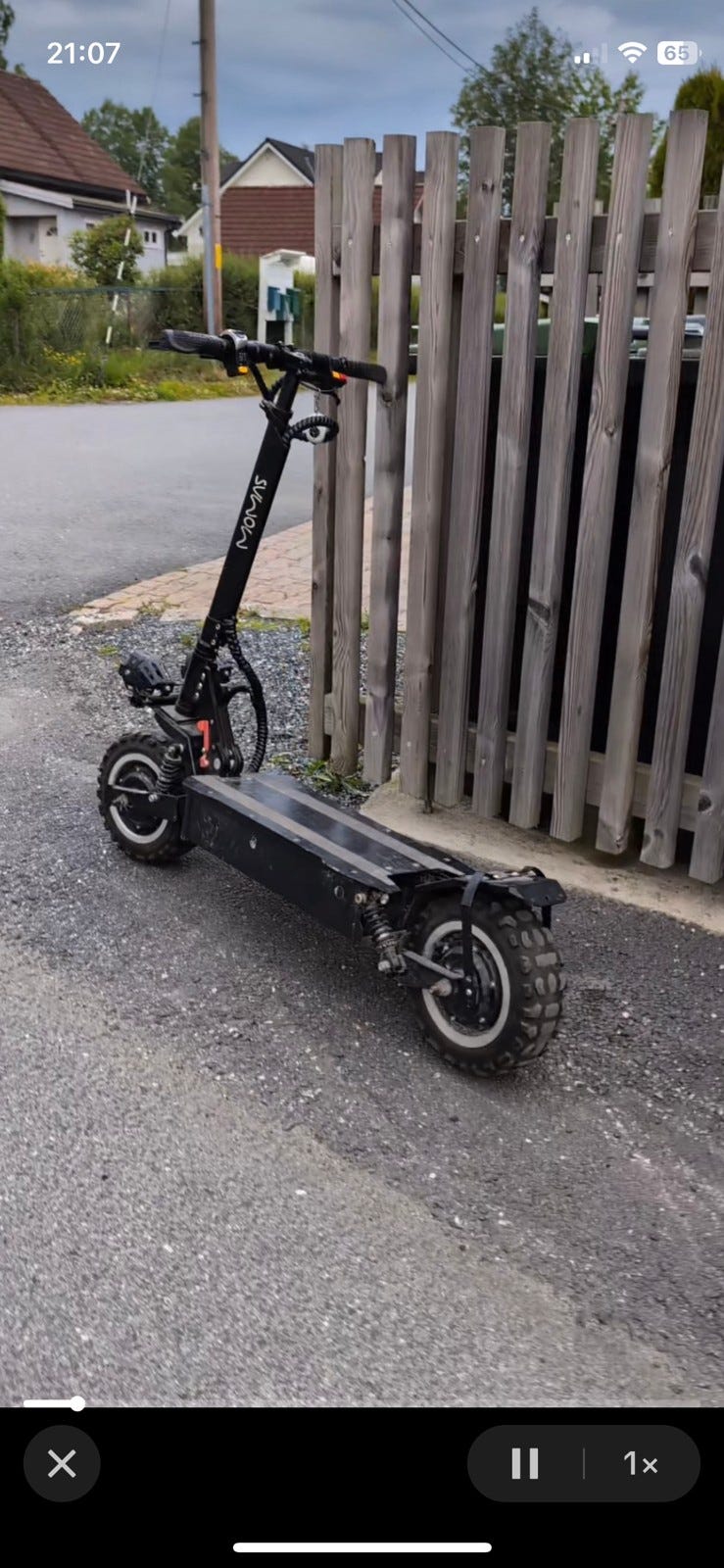 Rep obj Momas s4 extreme vil trades mot annen scoot. | FINN torget