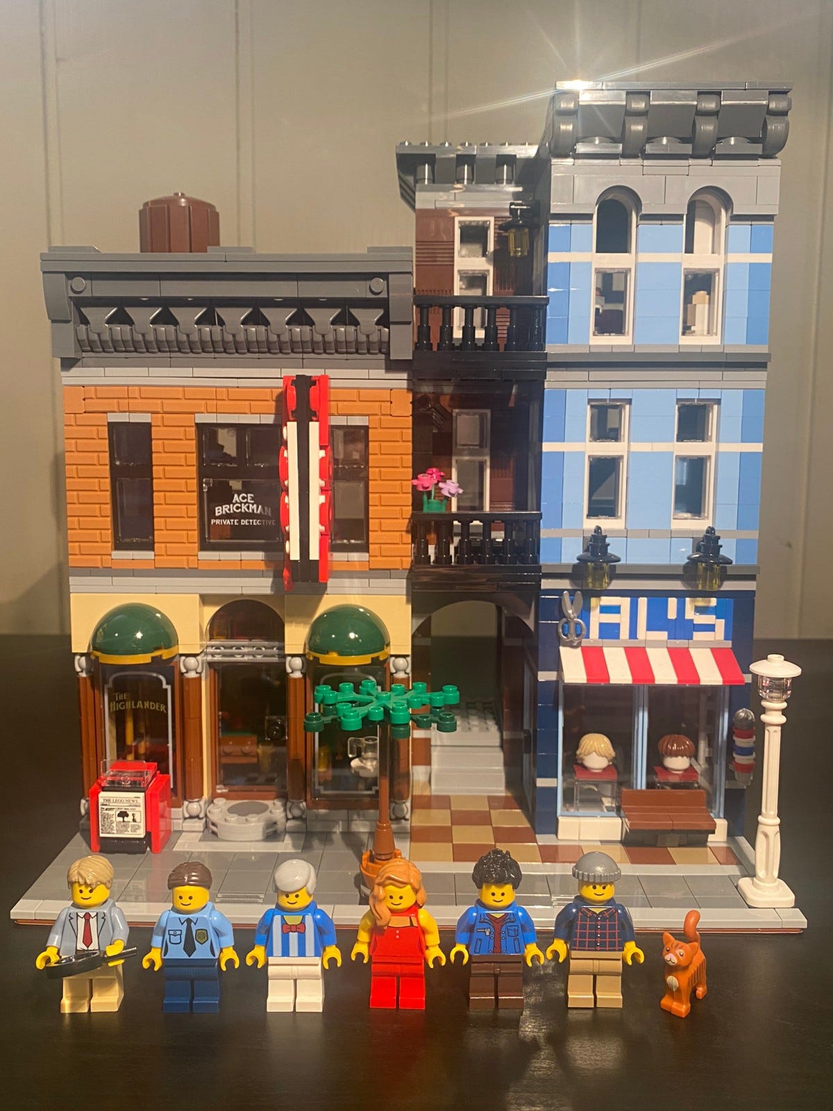 Lego 10246 - Detectives office - med eske og instruksjoner | FINN torget