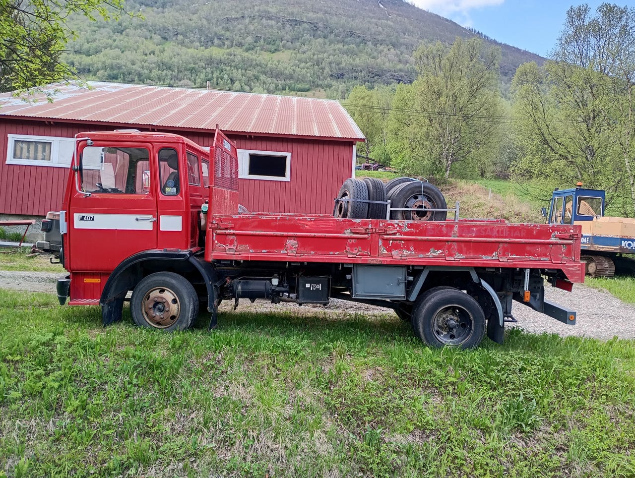 Til salgs: Volvo F407 Veteranbil - 1977 - Planbil | FINN.no
