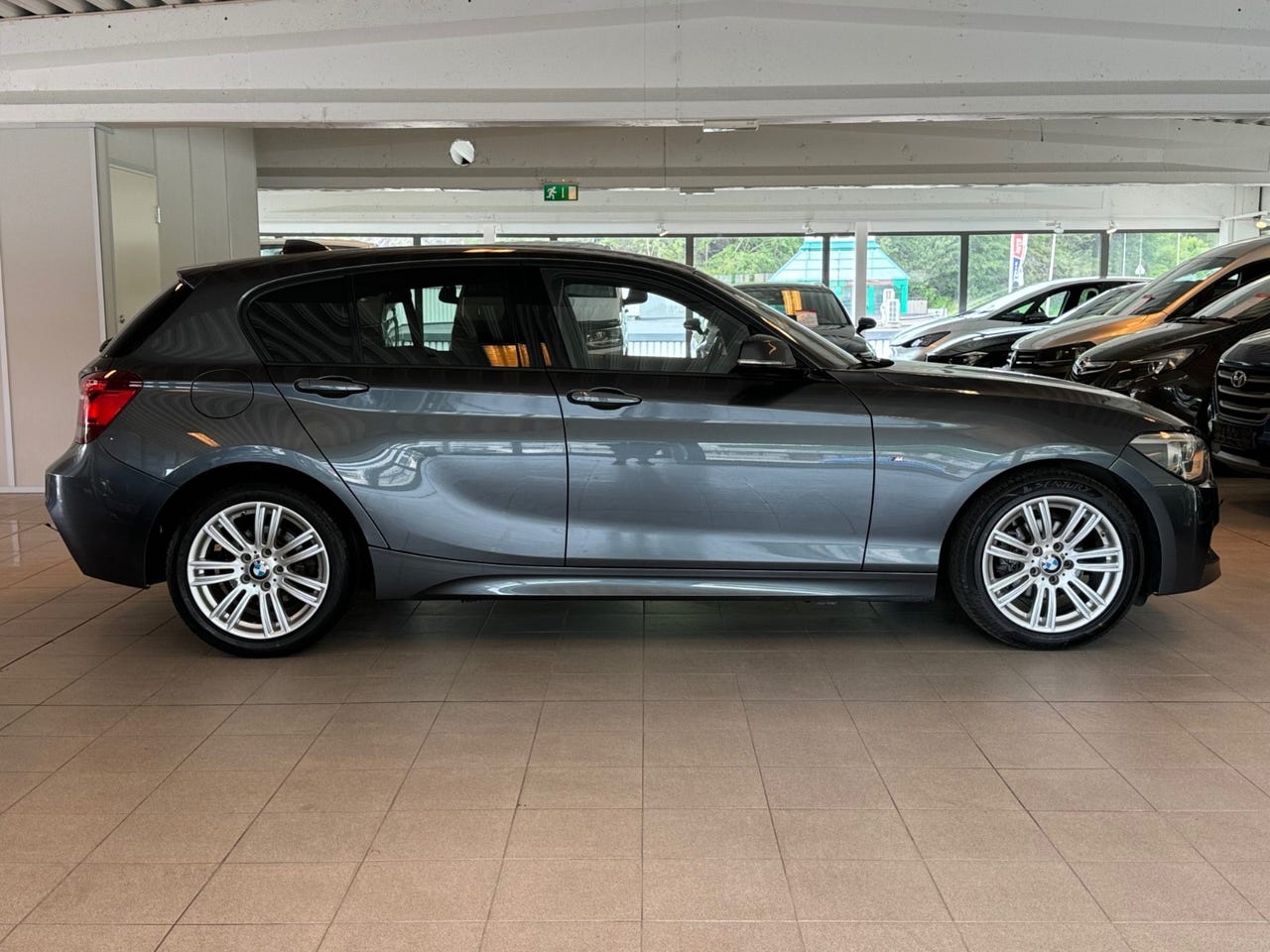 Bruktbil til salgs: BMW 1-serie - 2014 - Grå - 95 Hk - Kombi 5-dørs | FINN.no