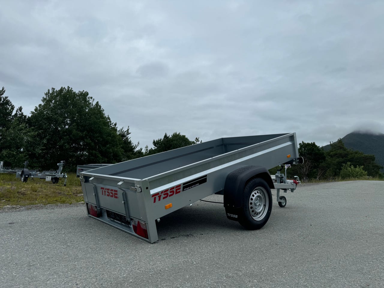 Tysse 6277 Tipphenger med brems 1300KG Jubileumspris - vi tar innbytte ...