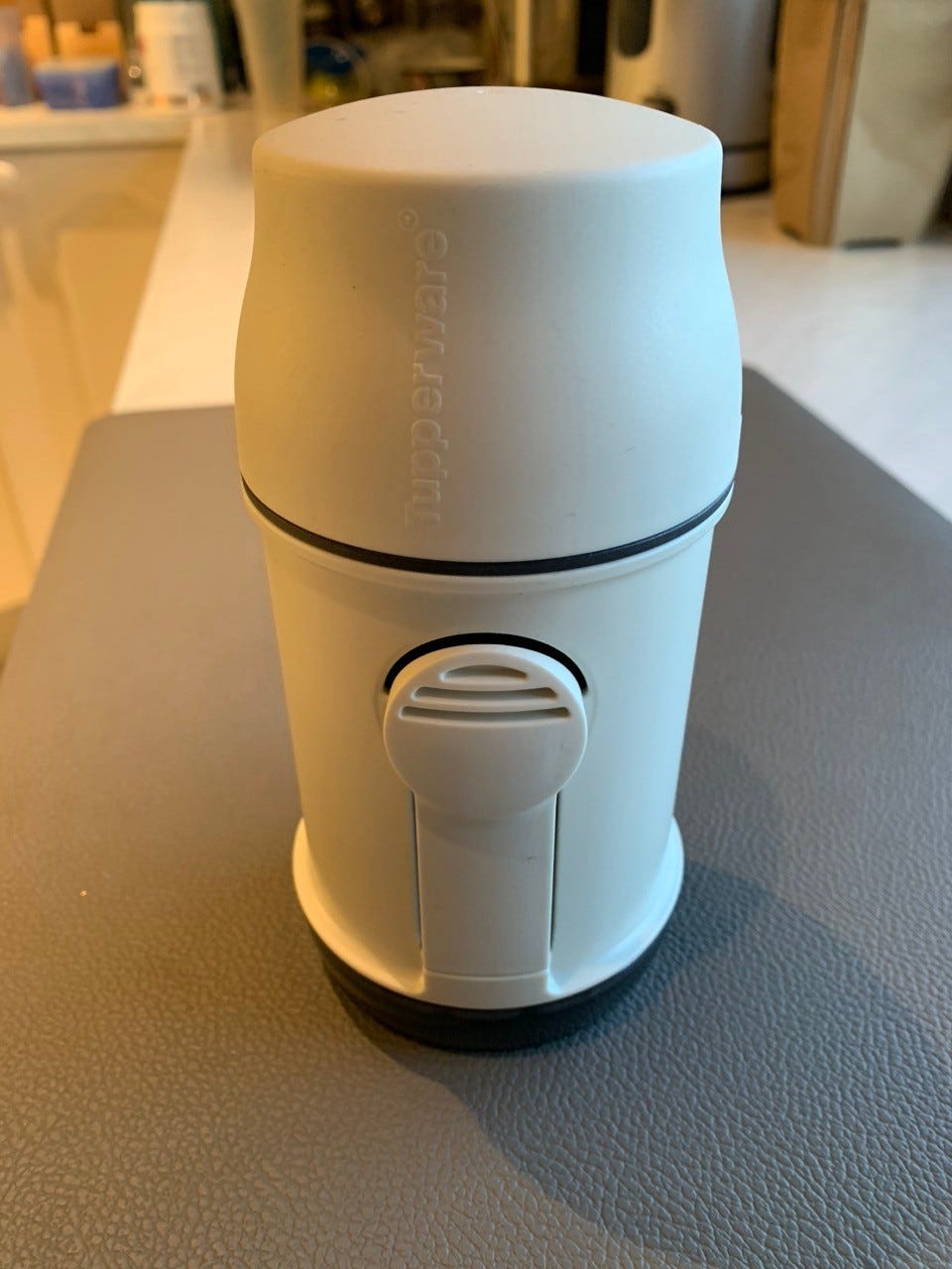 Tupperware Multikvern- Parmesan rivjern | FINN torget