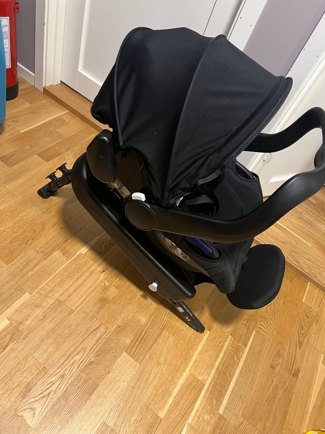 Axkid modukid infant + base | FINN torget