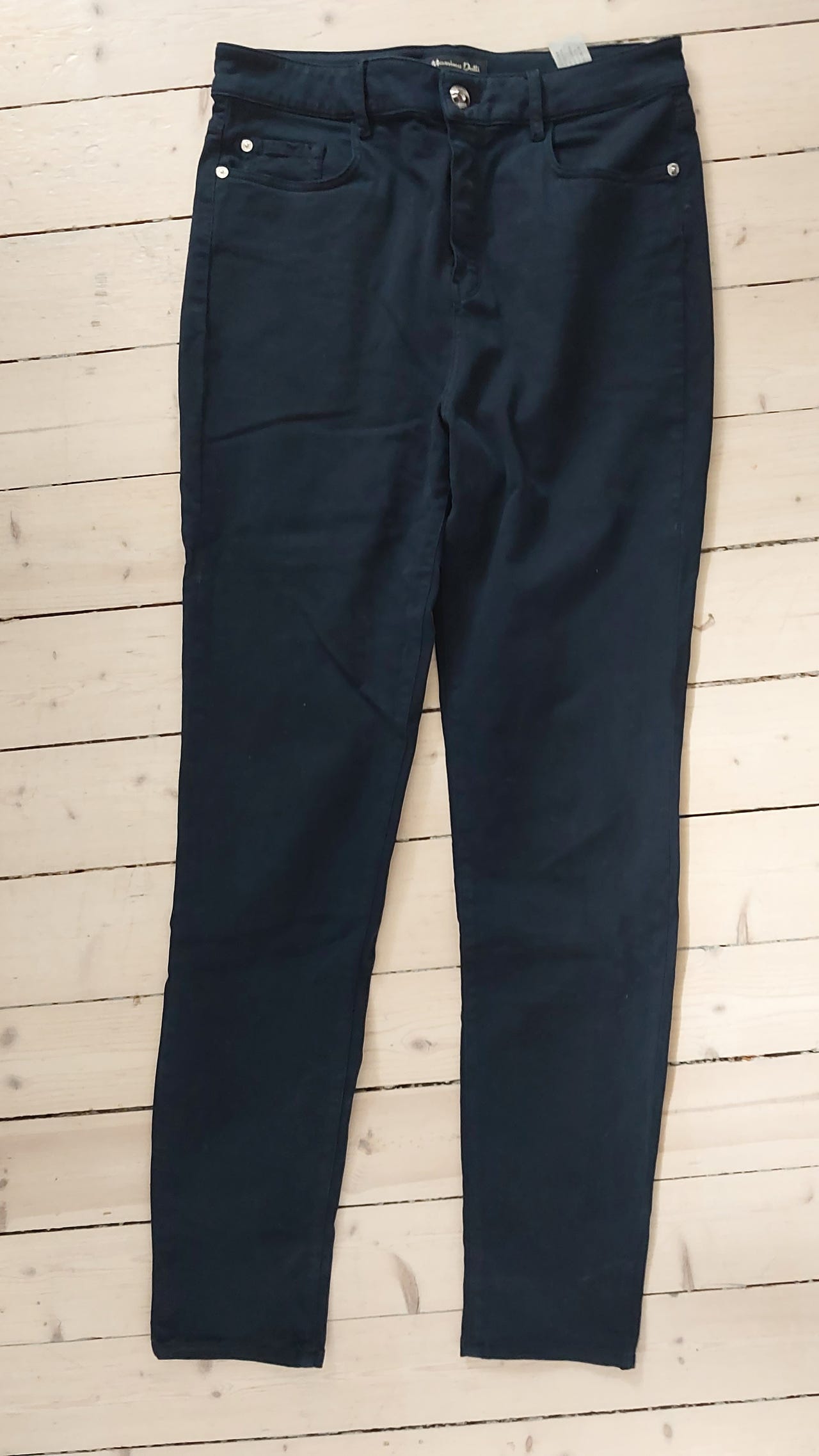 Ubrukte marineblå bukser fra Massimo Dutti strl. 38 (40EU) | FINN-torget