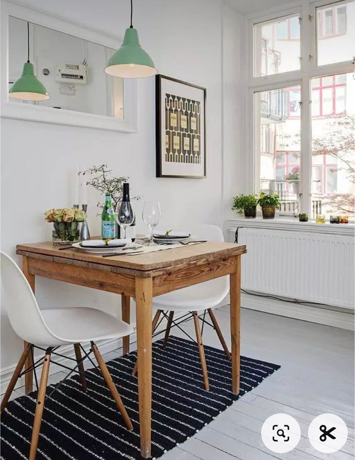 Ønsker å kjøpe antikt kjøkkenbord (80 cm i diameter, lengde/bredde ...