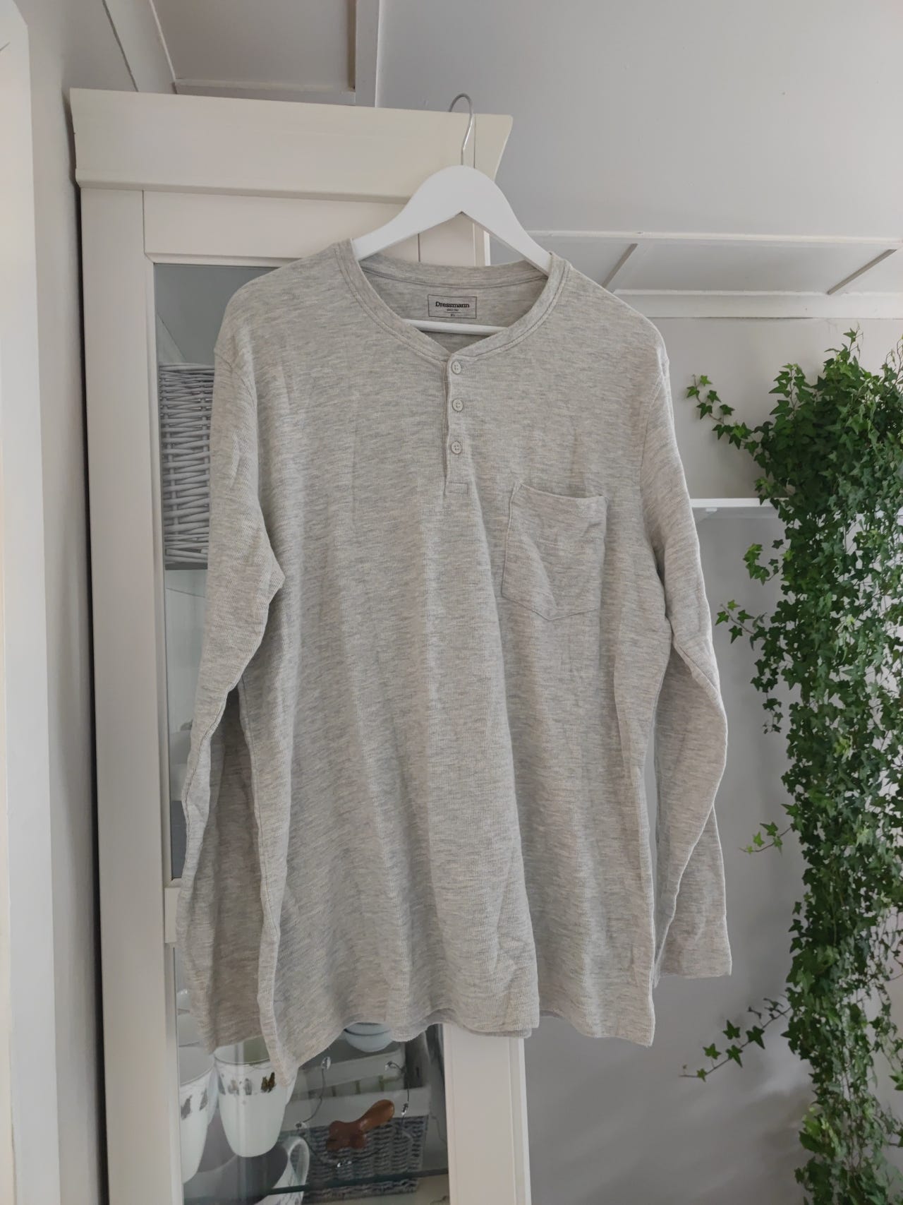 Genser fra Dressmann str XL | FINN torget