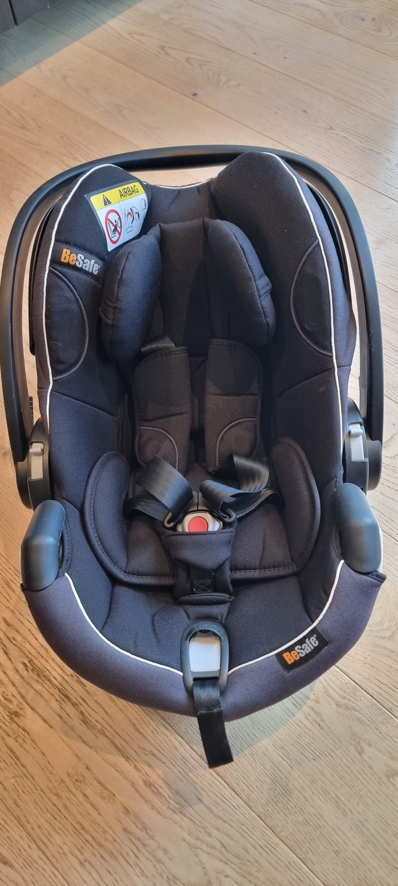 Babystol. BeSafe iZi Go Modular med base | FINN torget