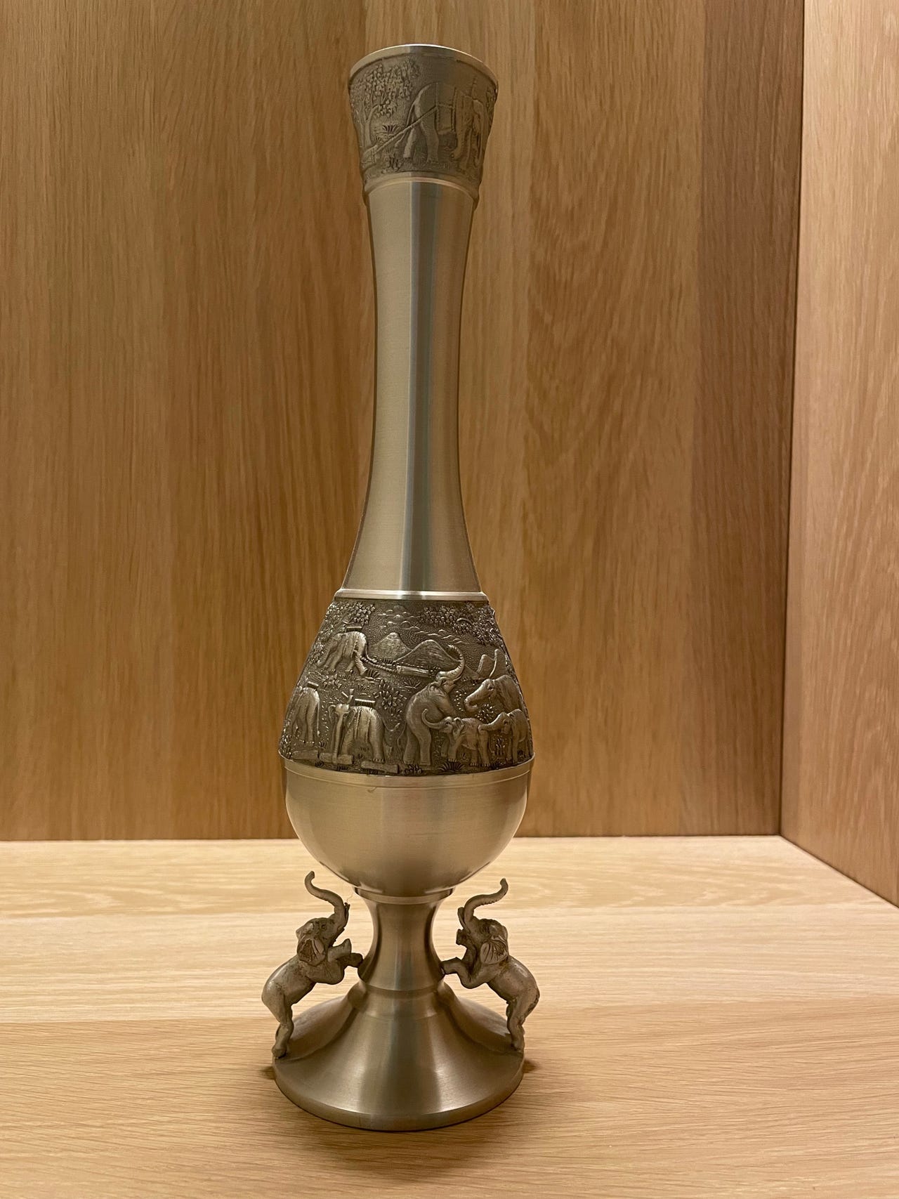 Tinnvase | FINN-torget