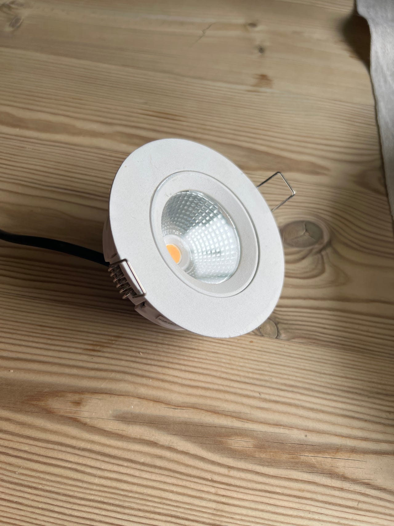 Downlights selges | FINN-torget