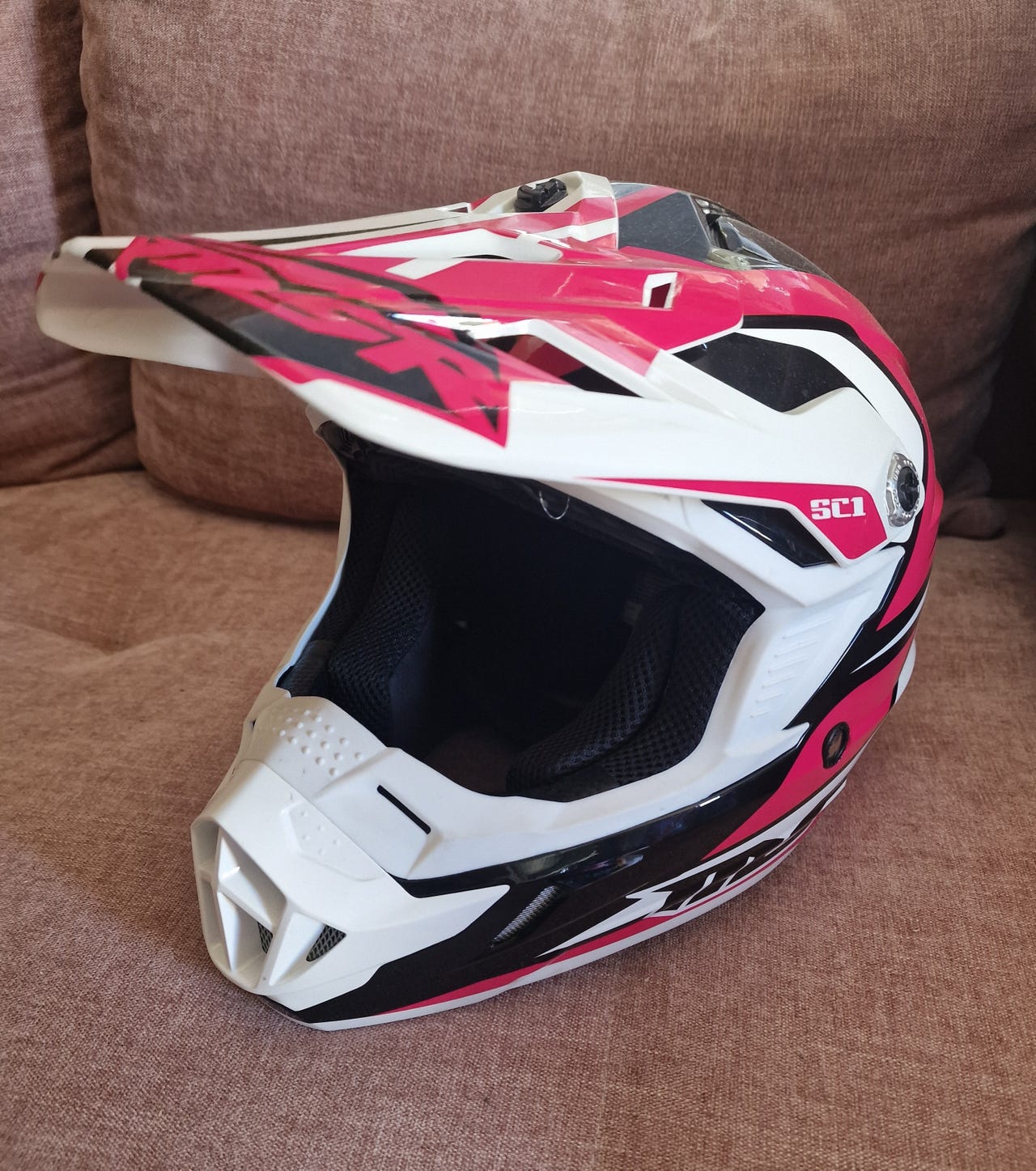 Kul cross/atv hjelm | FINN torget