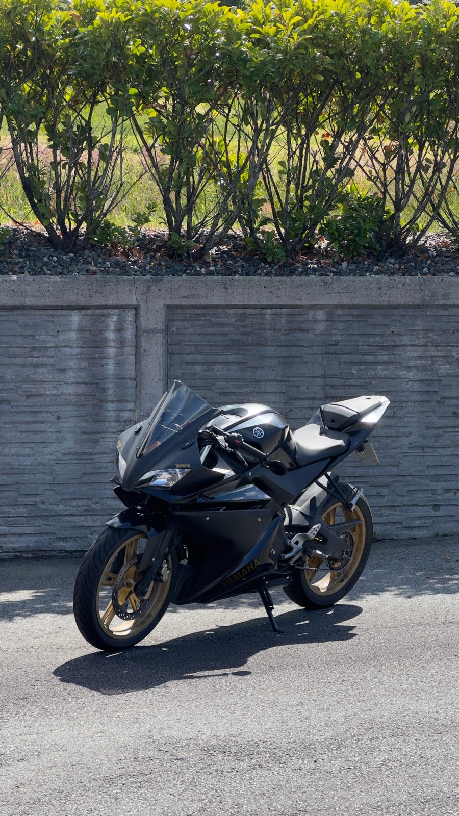 Til salgs: Yamaha Yzf r125 - 2010 - 124 ccm - Lett MC | FINN.no